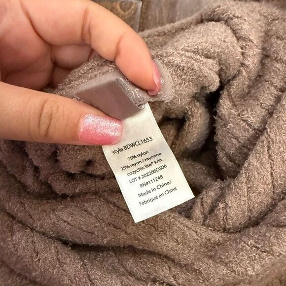 Barefoot Dreams | Sweaters | Barefoot Dreams Cozychic Lite Cozy Soft ...